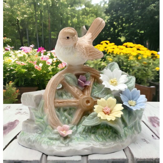 kevinsgiftshoppe Ceramic Wren Bird On Wheel with Flowers Figurine Home ...