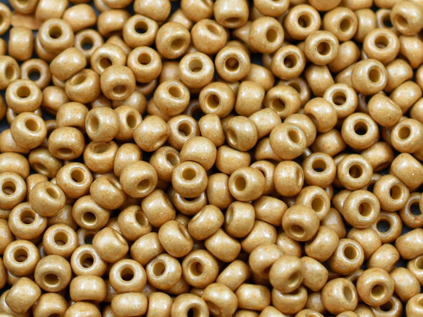 15G Matte Galvanized Gold Duracoat Miyuki 6/0 Seed Beads - 6-4202F ...