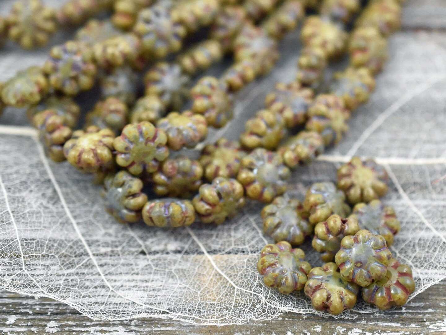 *15* 9mm Artichoke Green Picasso Cactus Flower Beads | Michaels