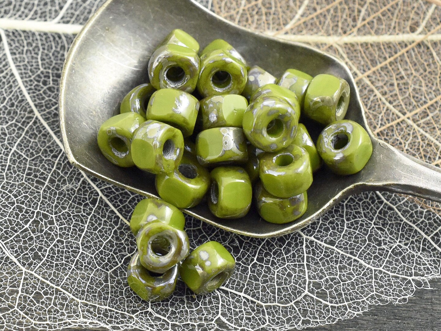 20g 3 Cut Gaspeite Green Rembrandt 2/0 Matubo Beads | Michaels