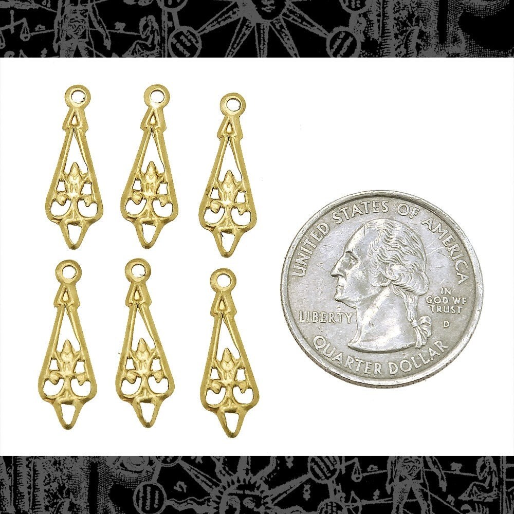 Raw Brass Pointed V Shaped Floral Connectors - Set of Six - B-2C17 ...