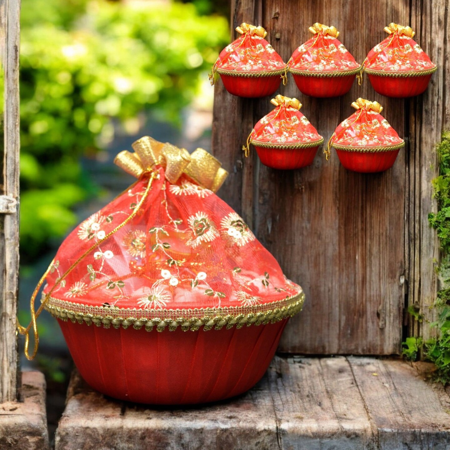 5ct 10 Inch Handmade Decorated Gift Basket with Readymade Net Packing ...