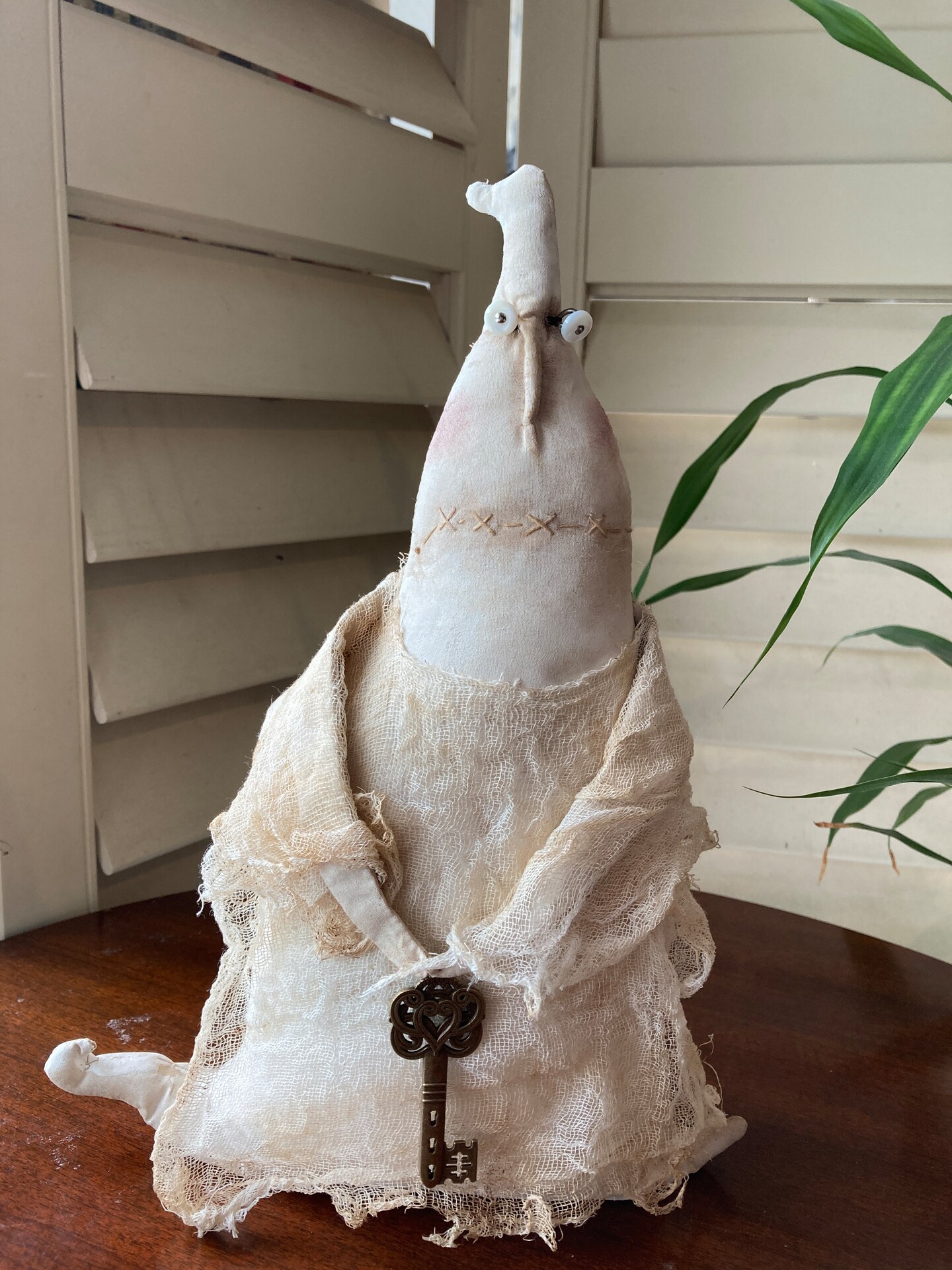 Handmade Duncan the Primitive Ghost with Key - Halloween Decor - Spooky ...