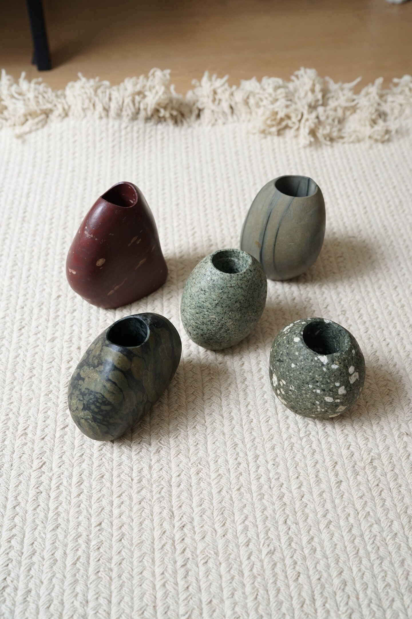 Small River stone vase,Flower Bud Arrangement Holder，Coastal Decor ...