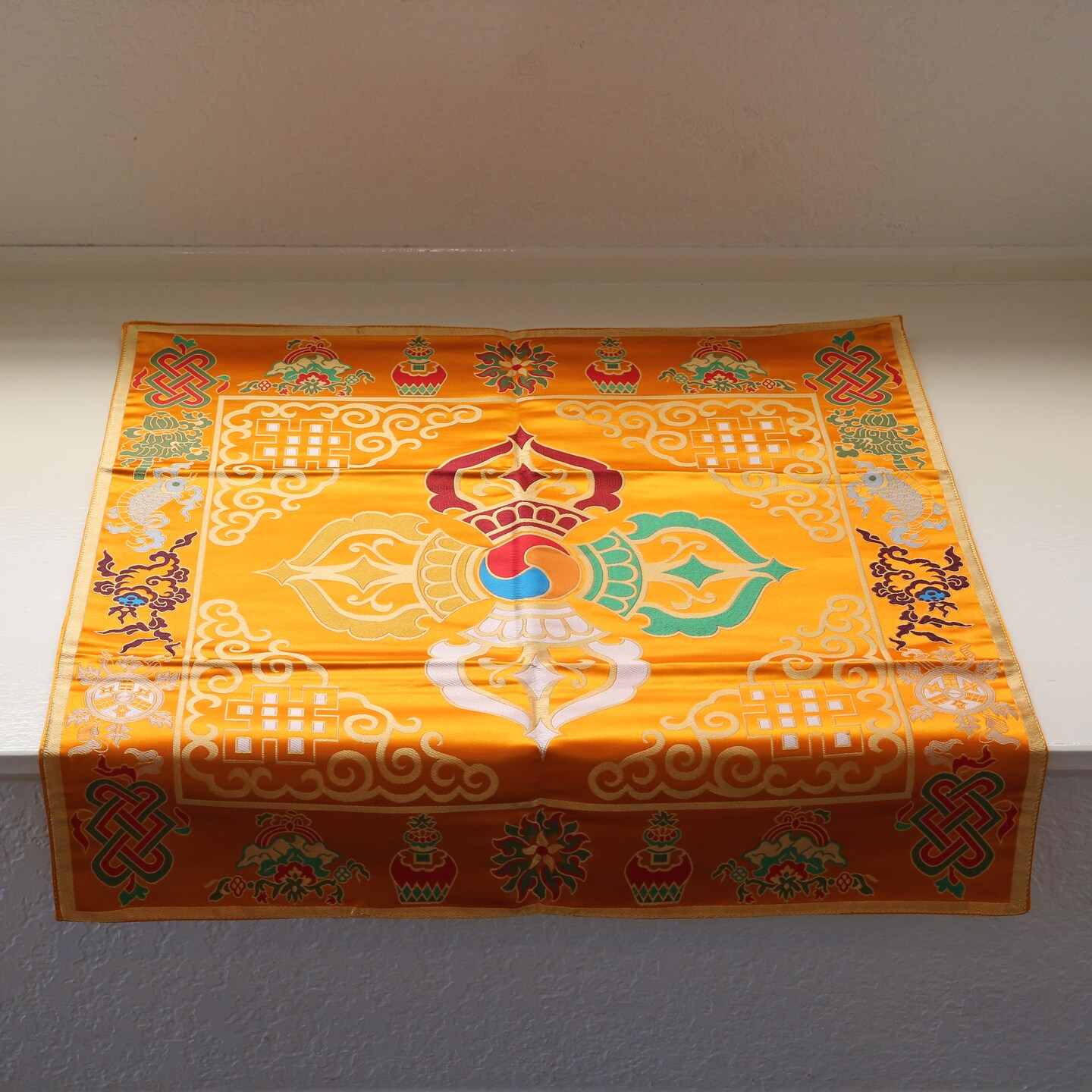 Tibetan Buddhist Cross Vajra Silk Brocade Shrine Table Cover Altar ...