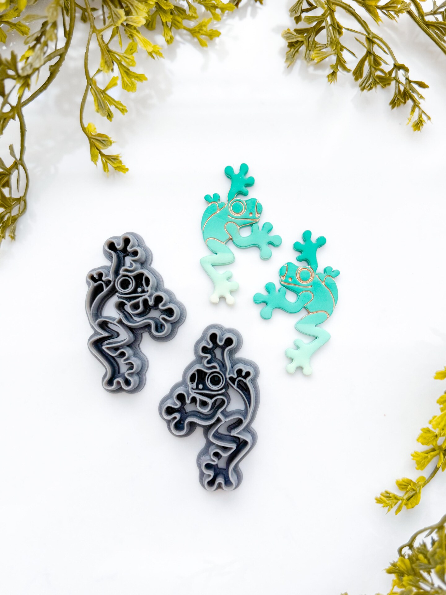 TREE FROG | ENCHANTED | ANIMAL | CLAY CUTTERS | Michaels