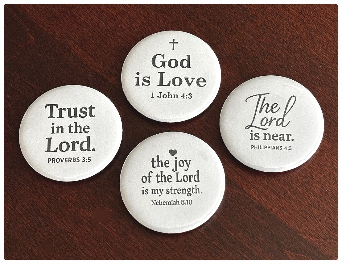 Bible Button Pin, Christian Buttons, Church groups, Pins with Bible ...