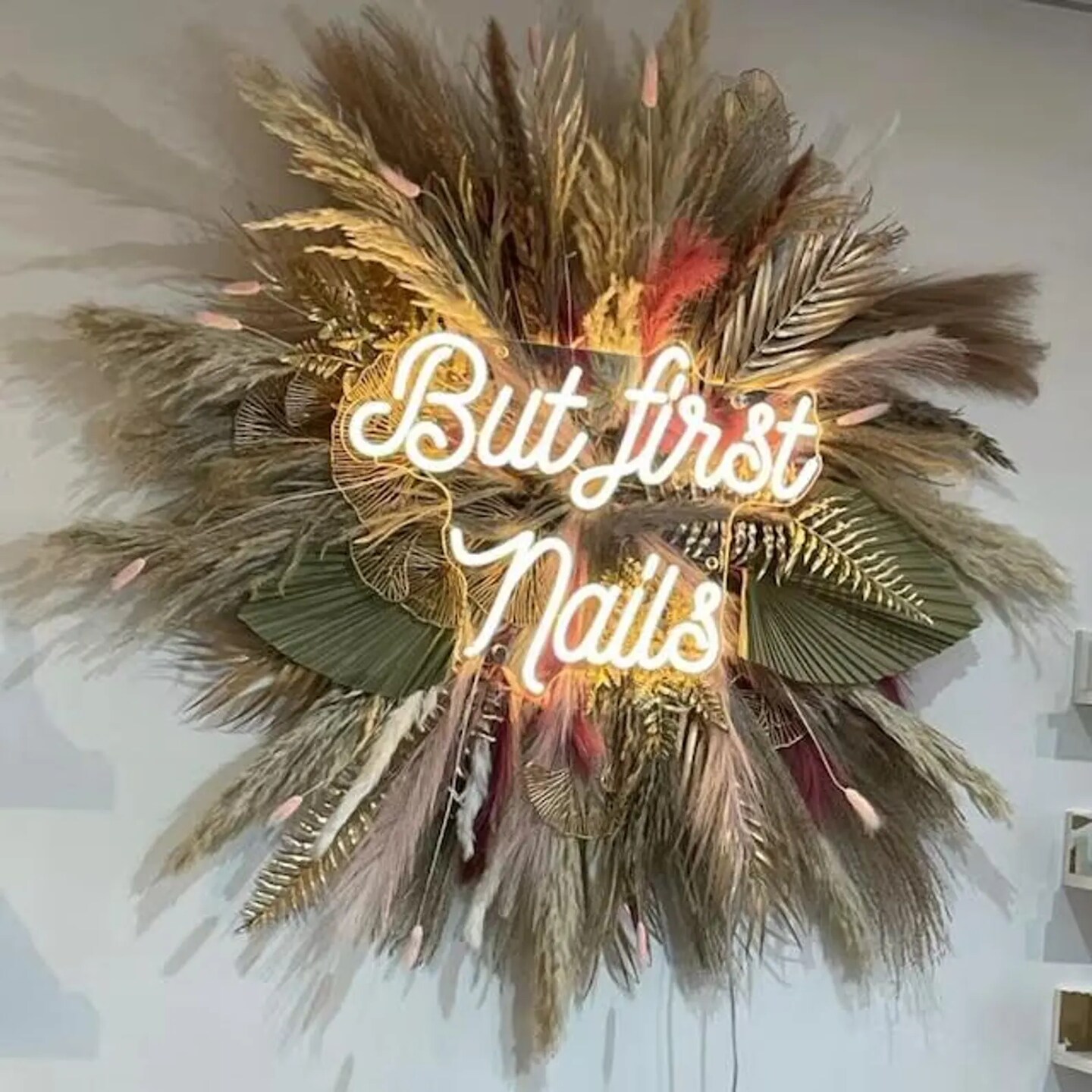 Design Your Custom Neon Sign | MakerPlace by Michaels