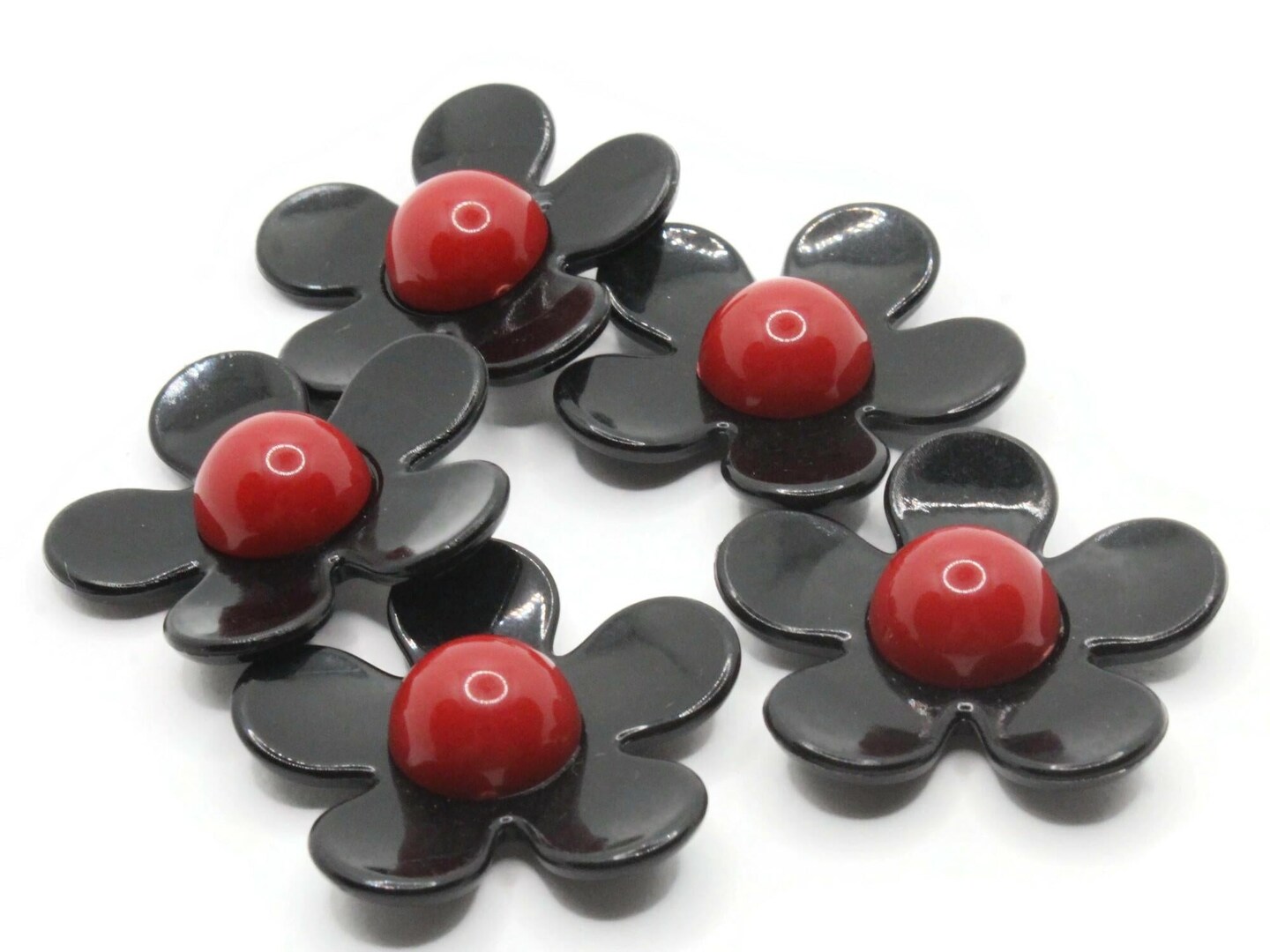 5 36mm Black and Red Daisy Flower Large Plastic Beads | Michaels