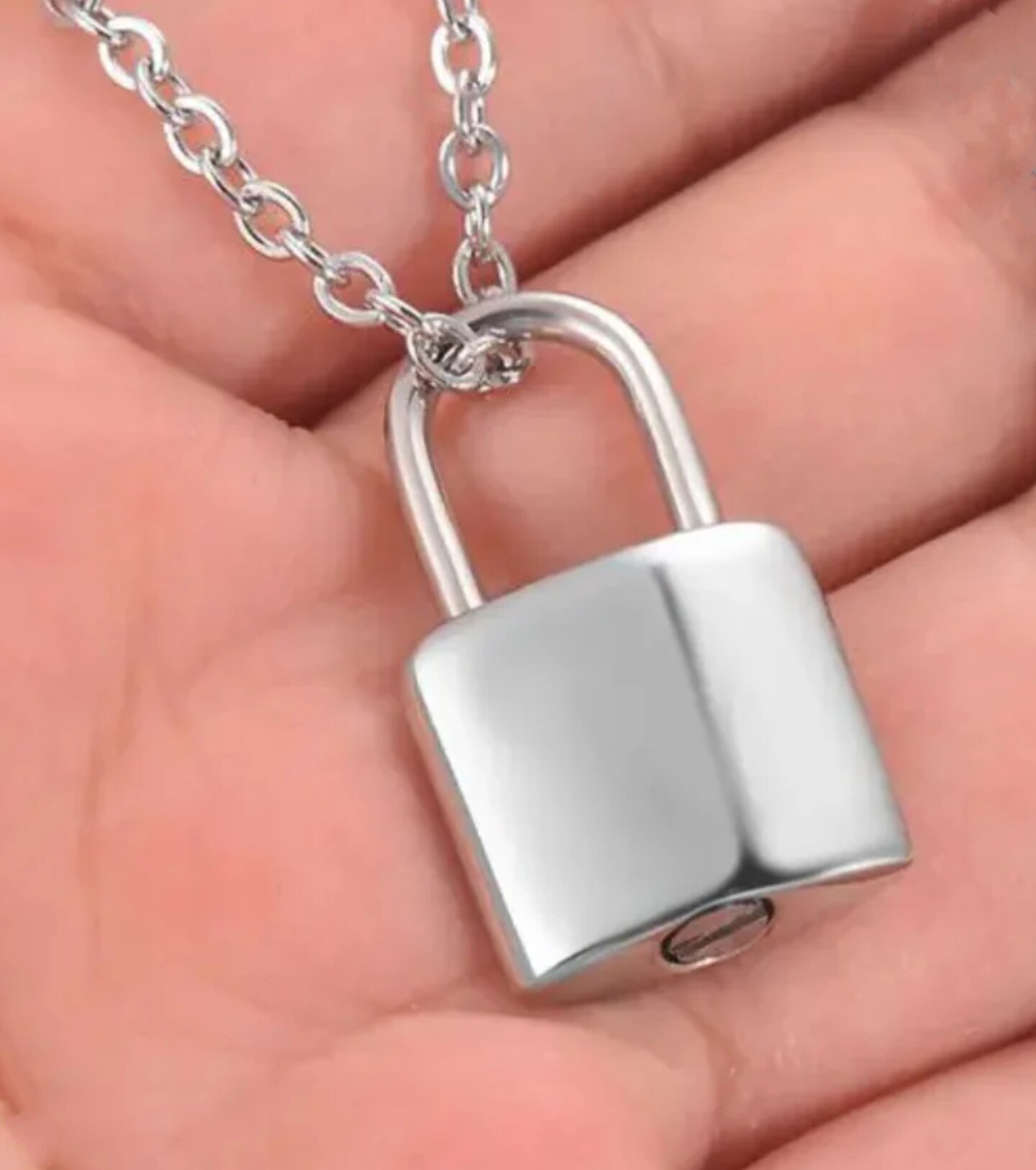 Stainless steel padlock chain store