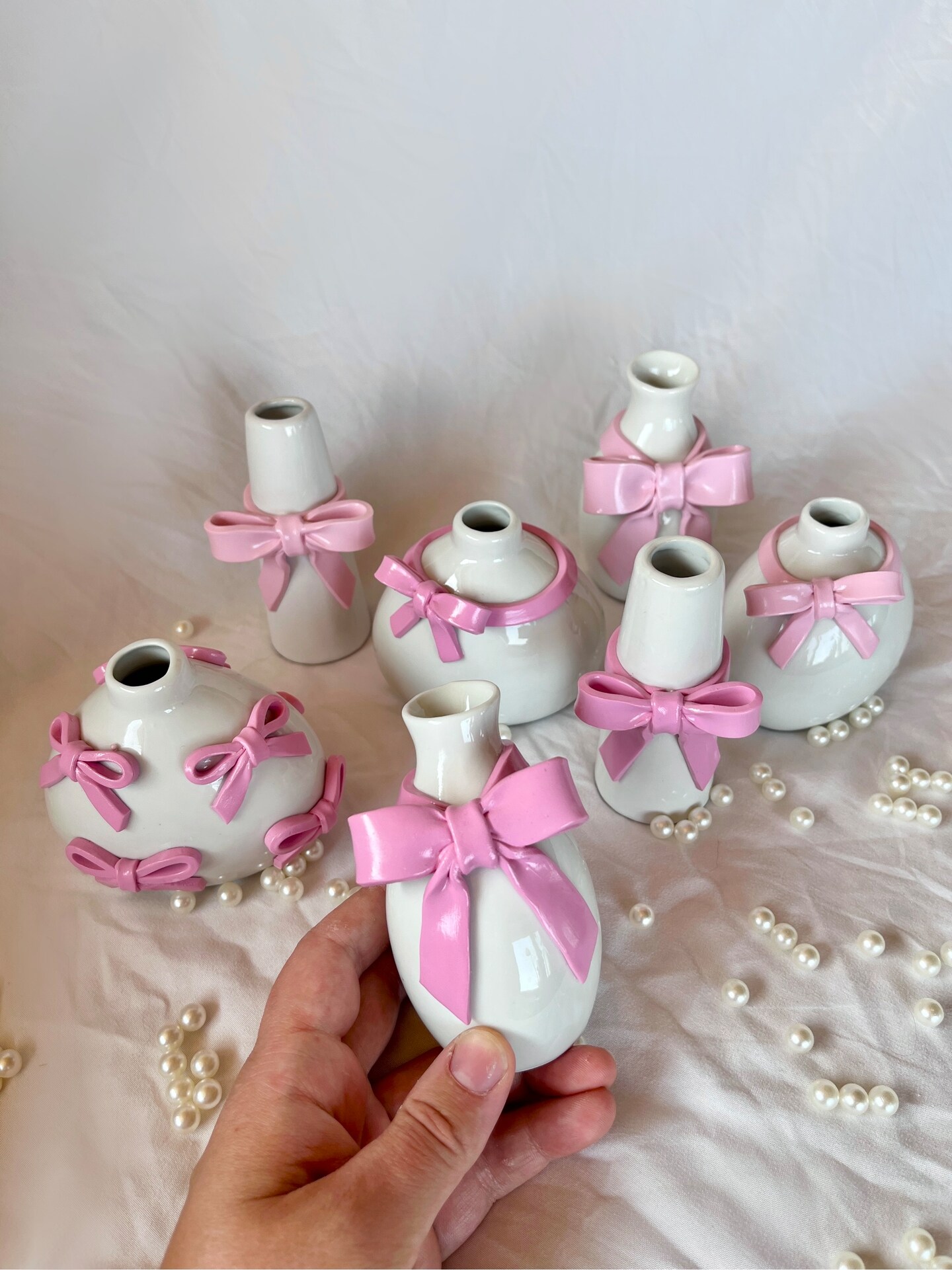 Coquette Ceramic Vase, Girly Bow Vase, Modern ceramic vase, pink ...