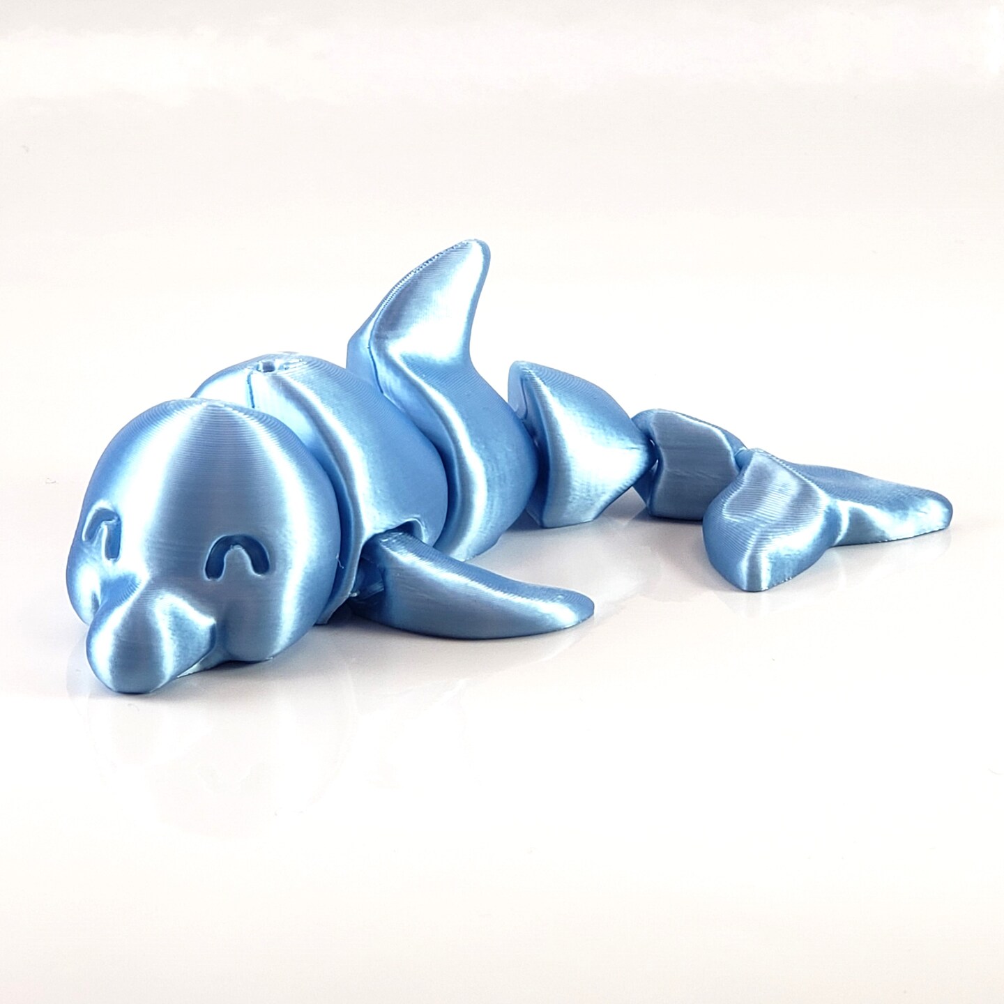 3D Printed Articulating Dolphin | MakerPlace by Michaels