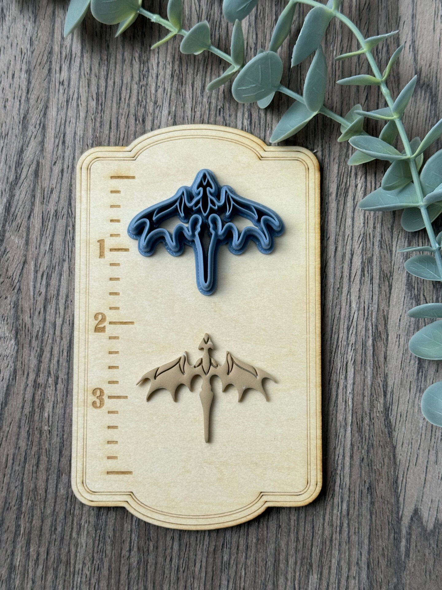 FILAGREE FLYING DRAGON | FANTASY | CLAY CUTTER, Model: SMALL | Michaels