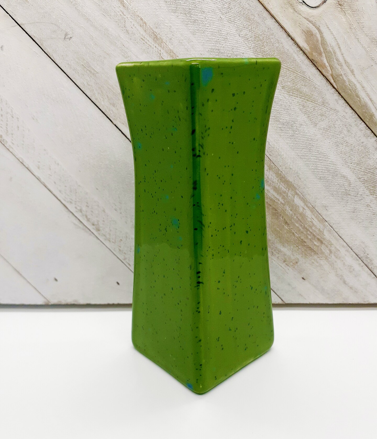Vases | Home Décor | MakerPlace by Michaels