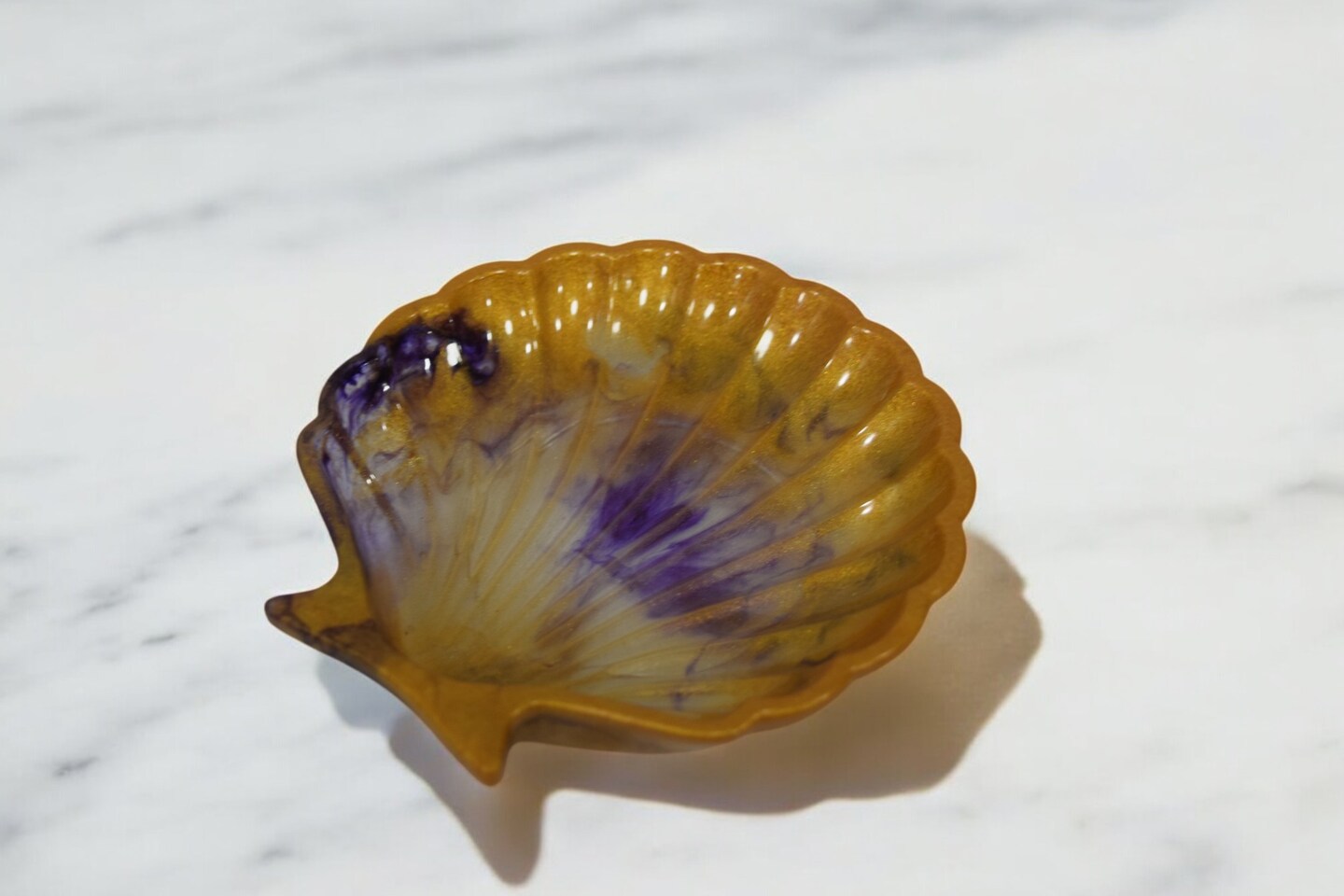 Resin Shell Trinket Dish | MakerPlace by Michaels