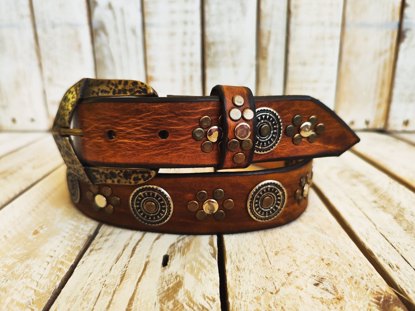 Handcrafted Brown Leather Belt with Ishaor's Unique Design: light Brown ...