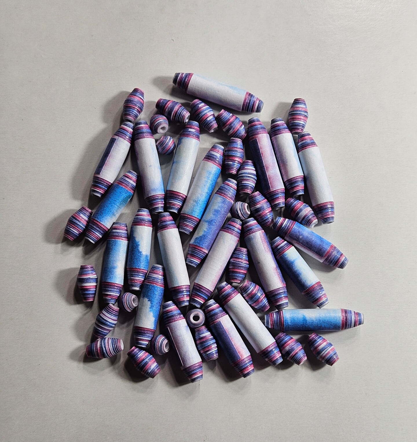 Loose Rolled Paper Beads, 47 ct. Assorted Sizes for Jewelry Making ...