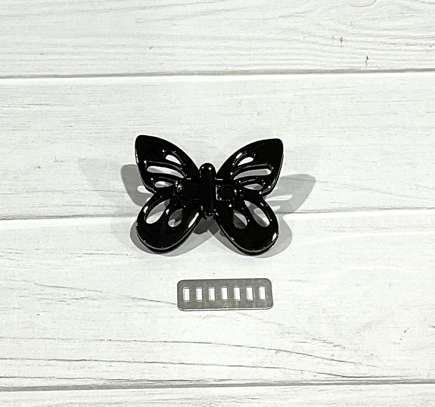 Butterfly turn lock / clasp | Michaels