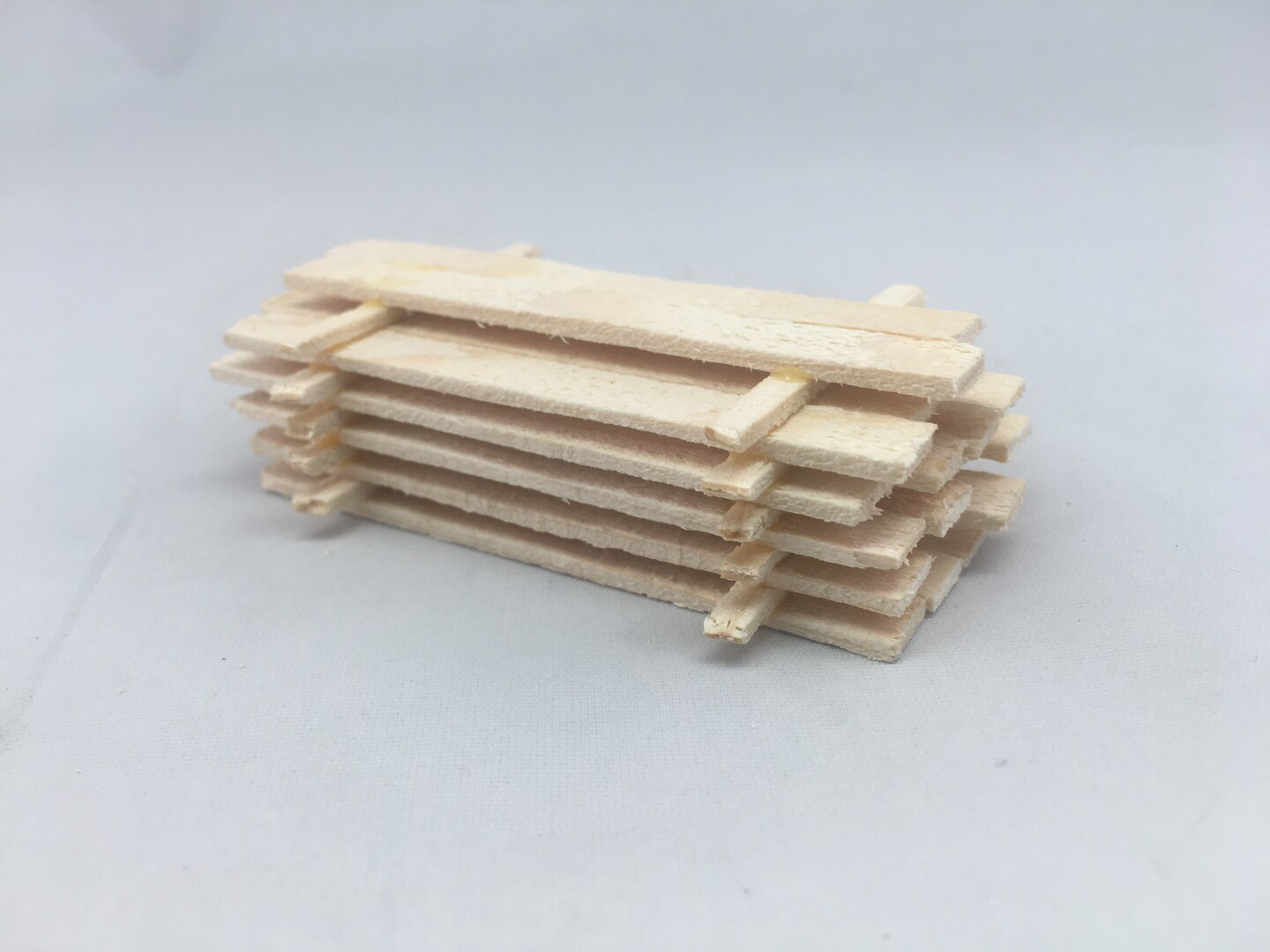Model Train HO Scale Miniature Lumber Pile | Sawmill | Railroad Layout ...