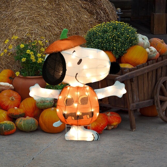 Product Works 1.97-ft Yard Stake Lighted Peanuts Snoopy Jack-o-lantern ...