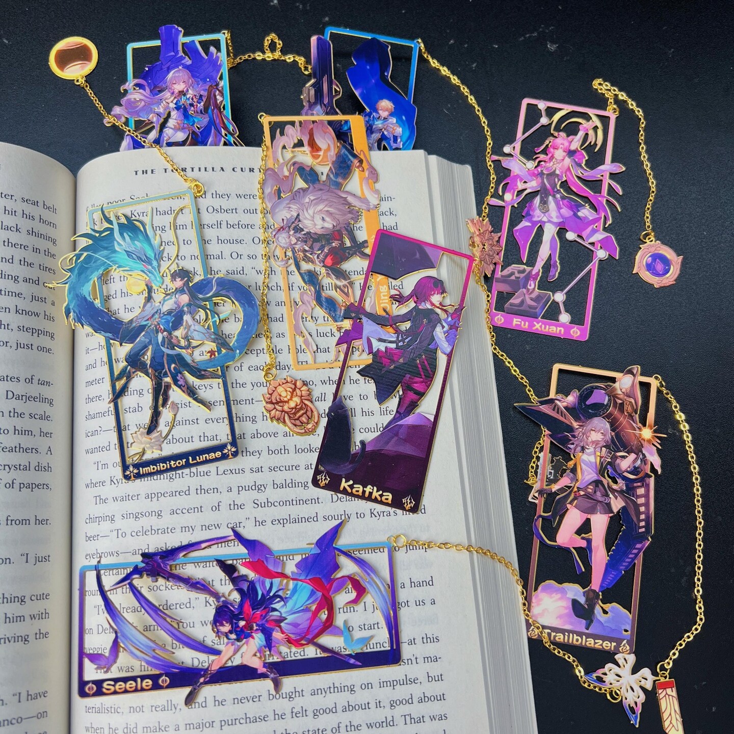 HSR Metal Bookmarks, Honkai star rail bookmarks, HSR gold metal ...