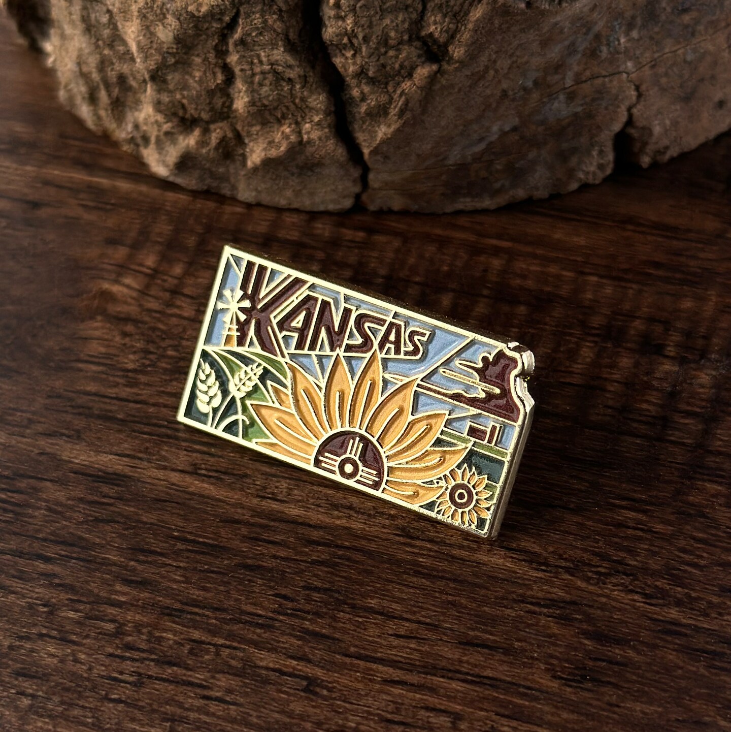 State of Kansas Enamel Lapel Pin, Collectible US State Collection KS ...