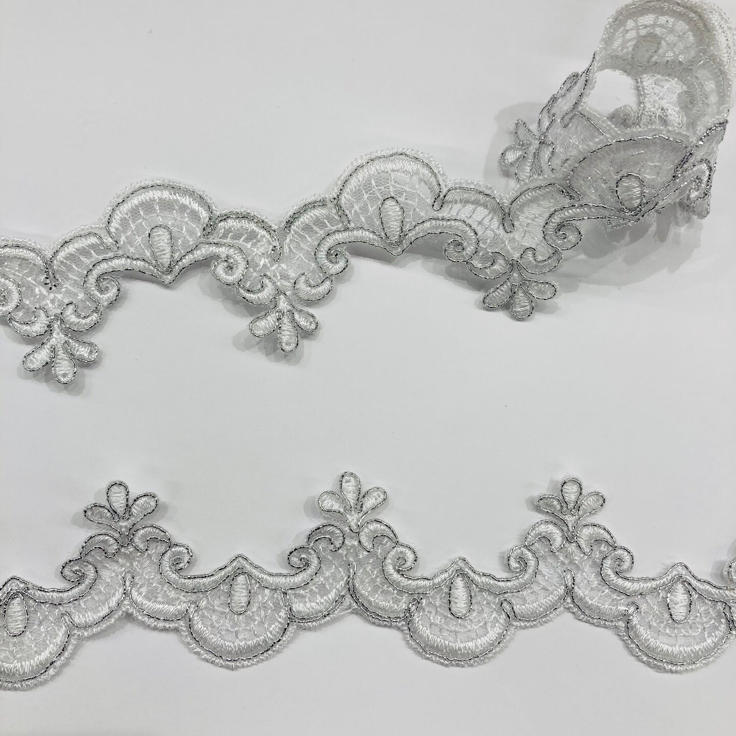 1 Yard Corded Lace Trimming on Net Mesh | 1.5" Wide | Decorative ...