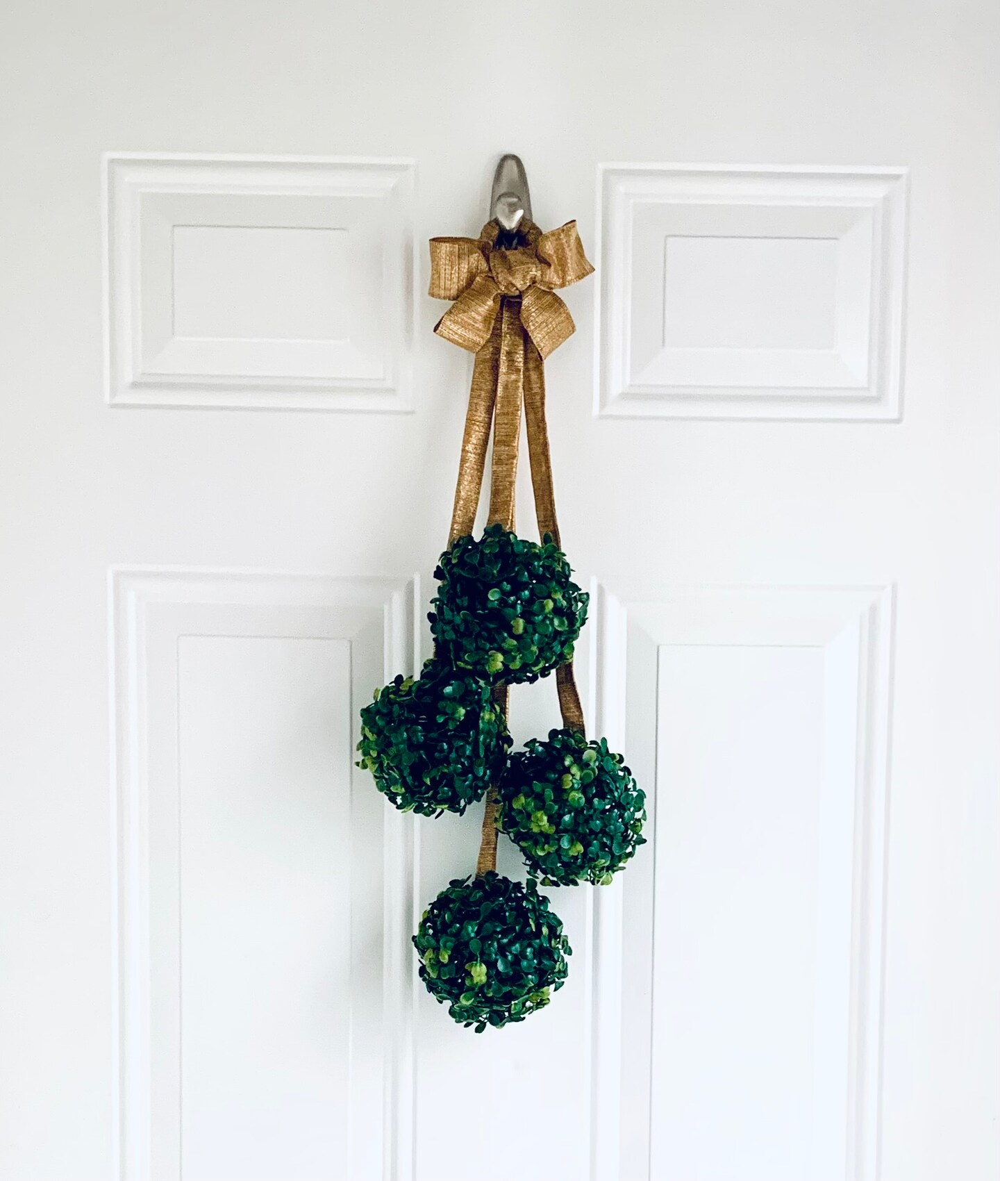 Door Swag with Luxe Gold Metallic Ribbon | Door Hanger Greenery Spheres ...