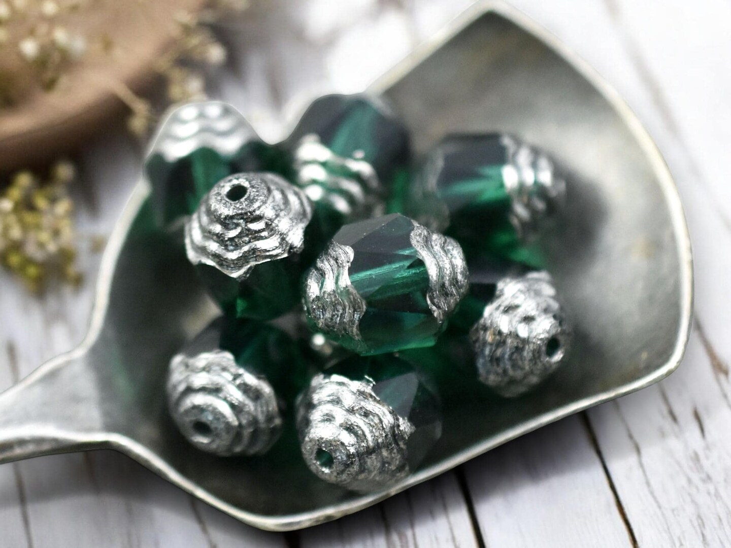 *25* 6x8mm Silver Tipped Emerald Green Fire Polished Cathedral Beads ...