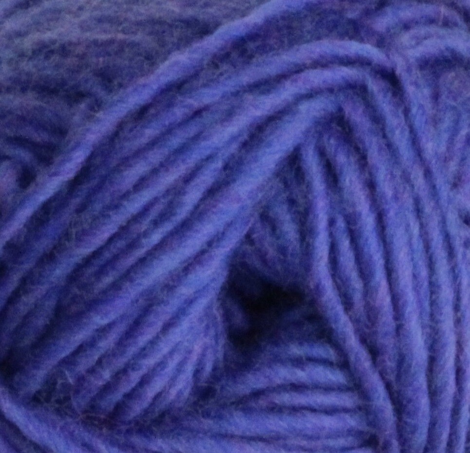 Mauch Chunky 100% Wool by Kraemer Yarns - 2 Colors, Color: 1057 azul ...