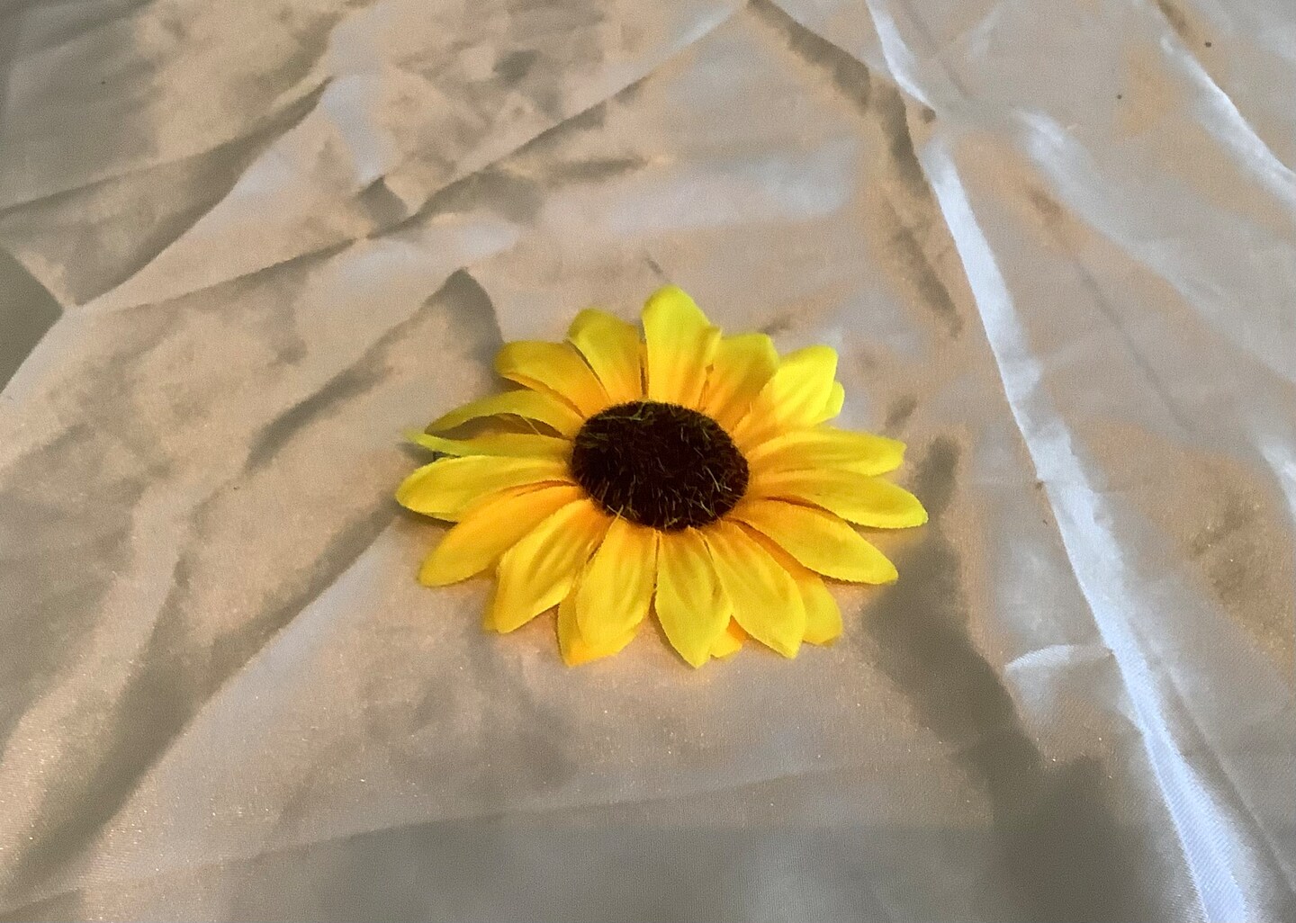 Extra large alligator clip embellished with a sunflower | MakerPlace by ...