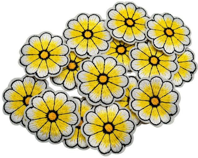 1 1/2" Yellow Daisy Flower Embroidery Iron On Heat Transfer Patch Pack ...