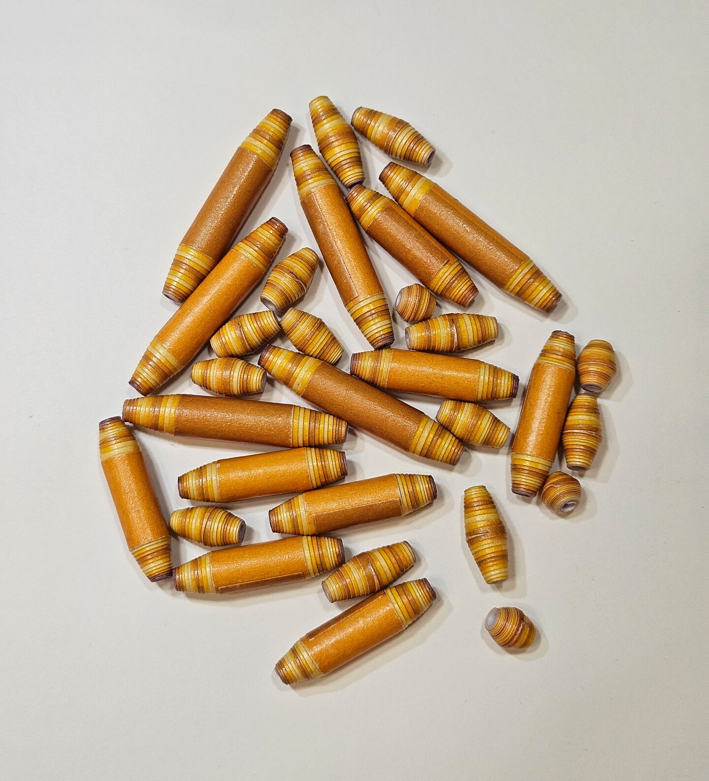 Loose Rolled Paper Beads, 30 ct., Assorted Sizes for Jewelry Making ...