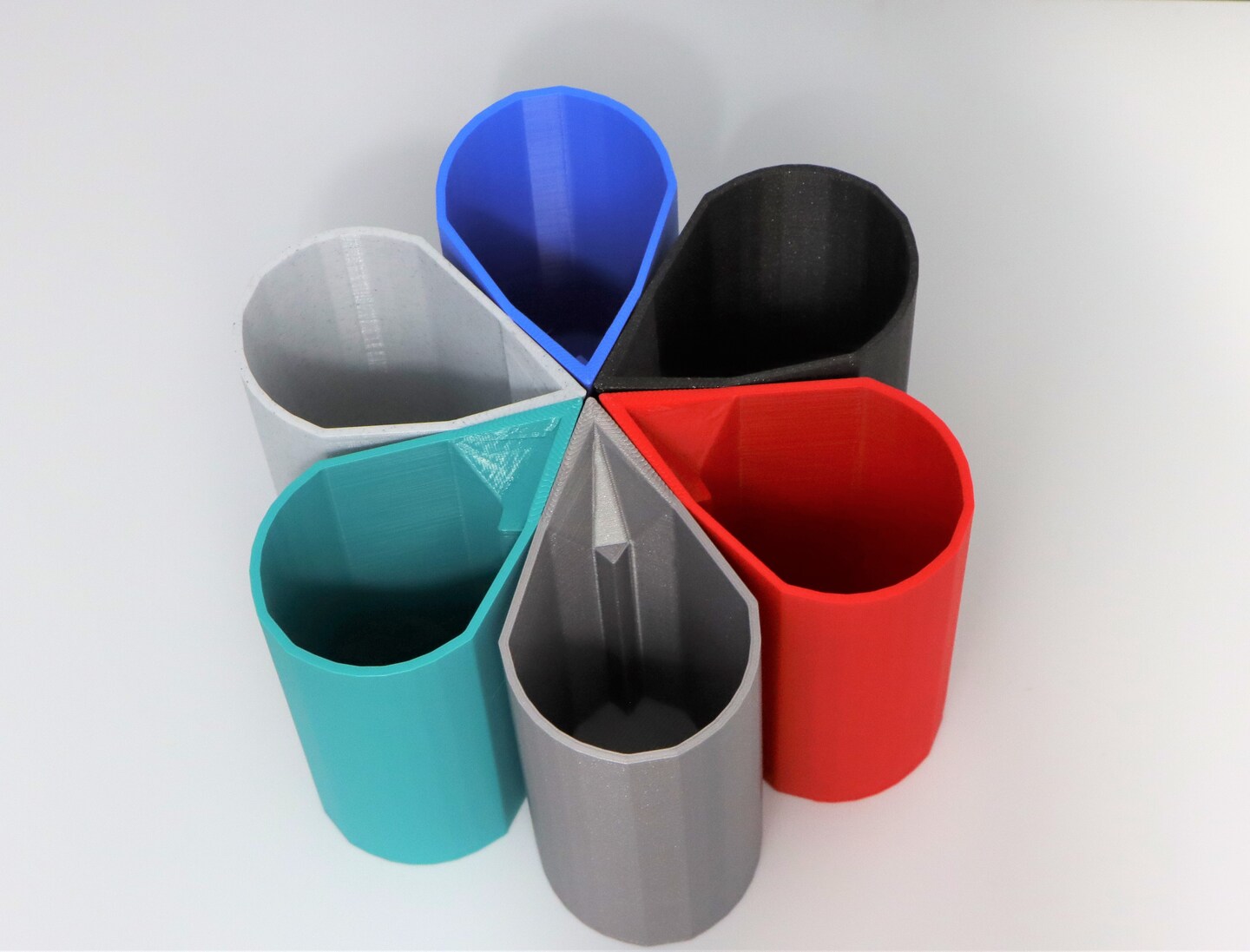 10oz Spouted Cup for Acrylic Pouring - The Original No Drip Spouted Cup ...