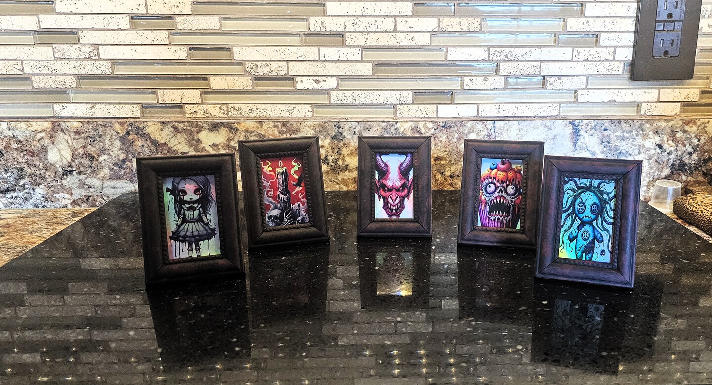 Horror Photo Frame Set of 5 Wood Frames Holographic Gothic Pictures ...