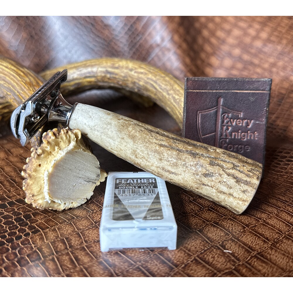 Antler Stag Handle Double Edge Safety Razor | MakerPlace by Michaels