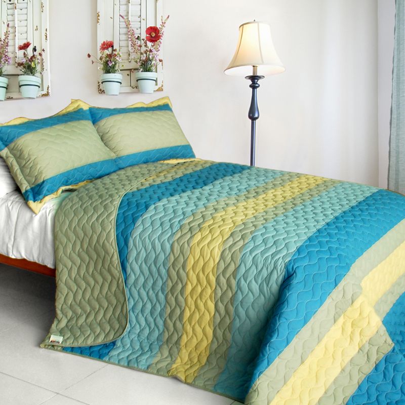 3-Piece Handmade Full/Queen Quilt Set, Reversible, Horizontal Stripes ...