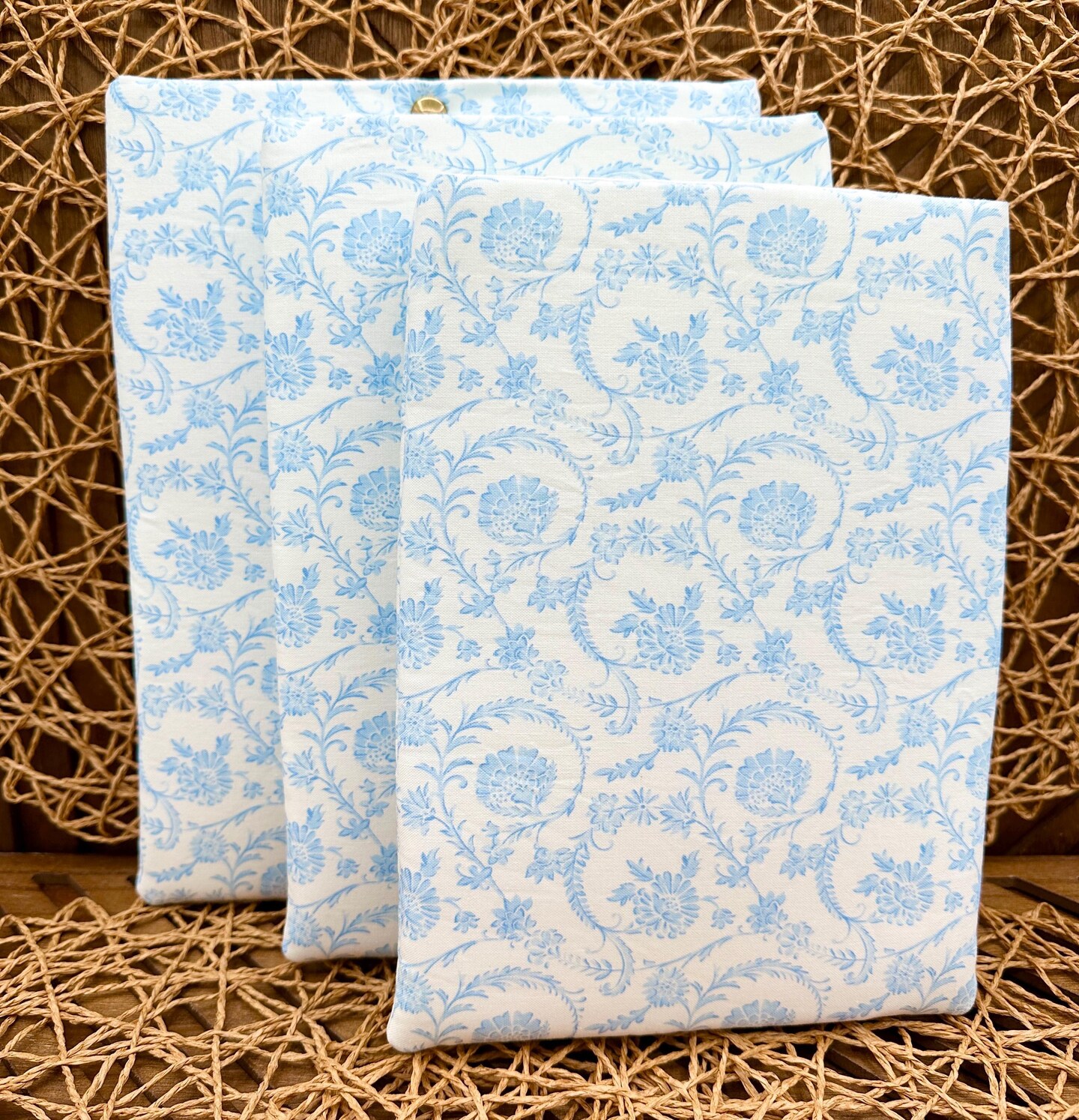 Book Sleeve Blue Coquette Design Foam Padding for Books and Tablets ...