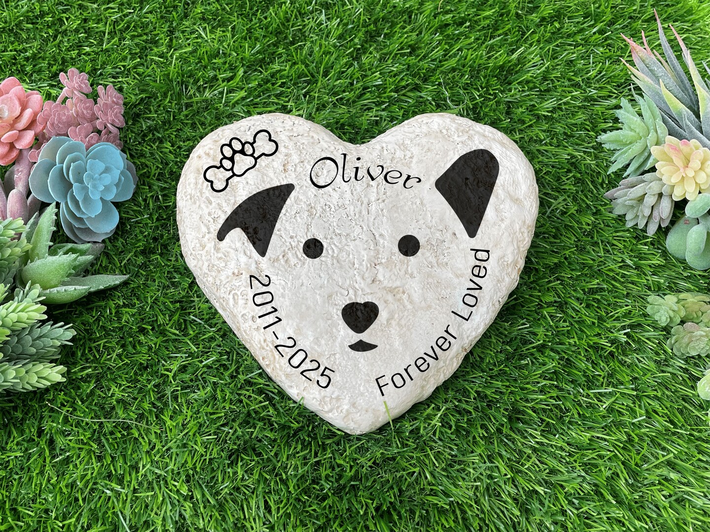 Custom Engraved Pet Memorial Garden Stone, 9.45x9.45 inch Heart Shaped ...