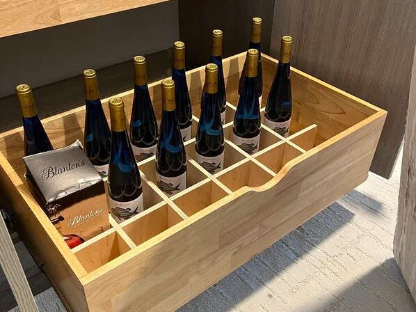 Bottle Divider Drawer Insert for Cups, Mugs, Tumblers, and Bottles ...