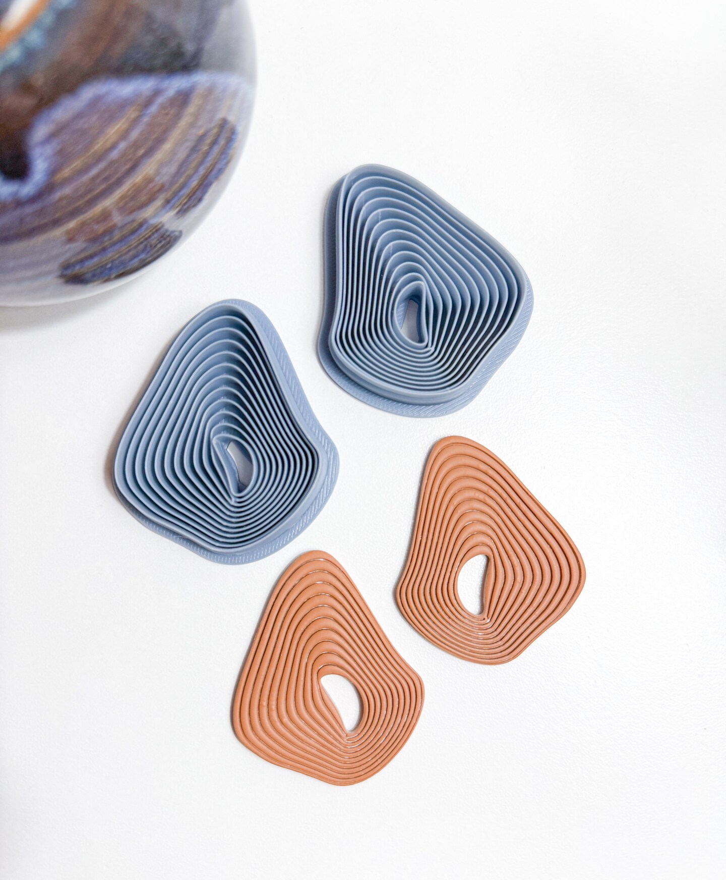 07 CIRCLES IN MOTION | ABSTRACT | CLAY CUTTERS | Michaels