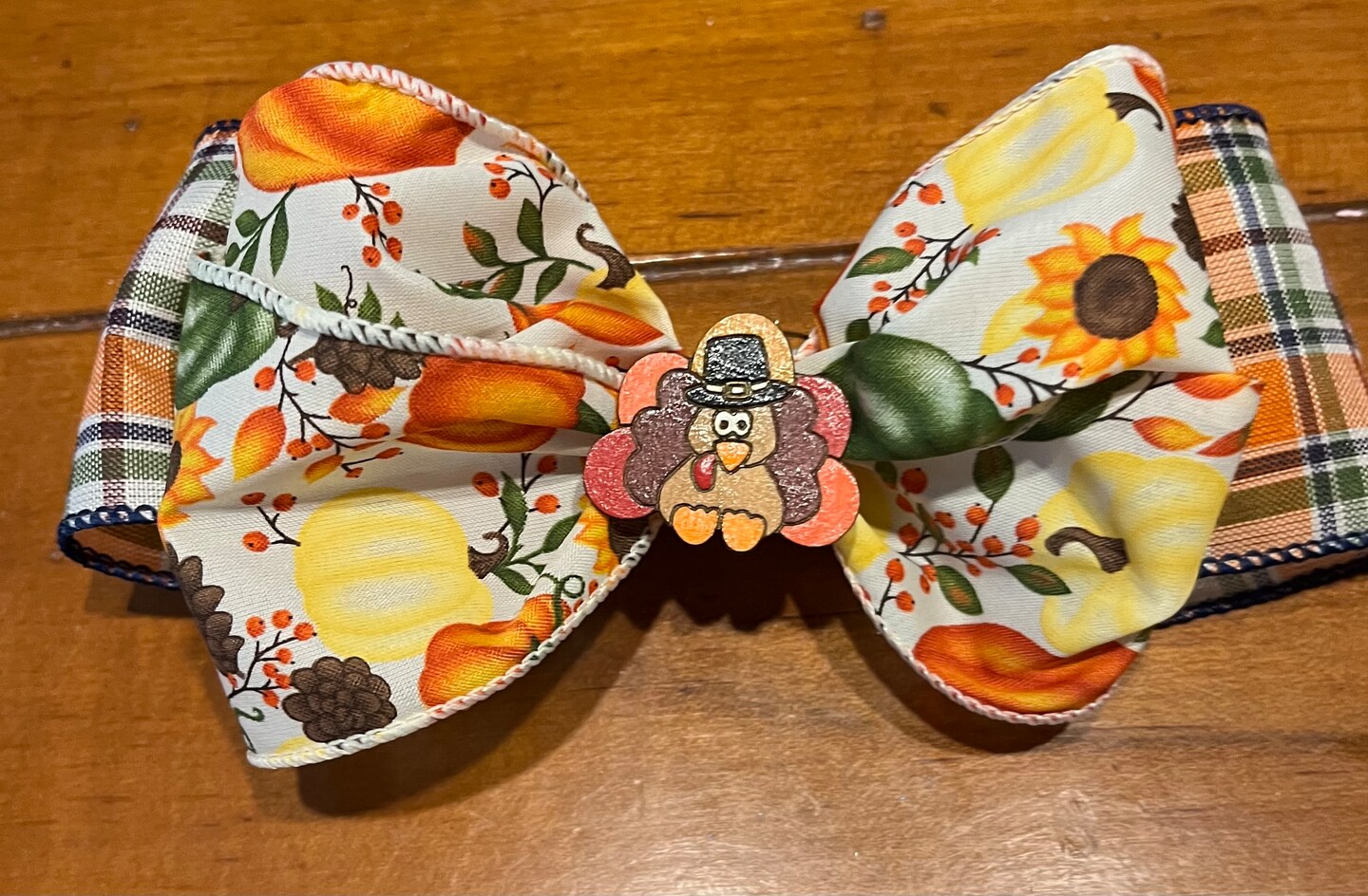 Hair Bows | MakerPlace by Michaels