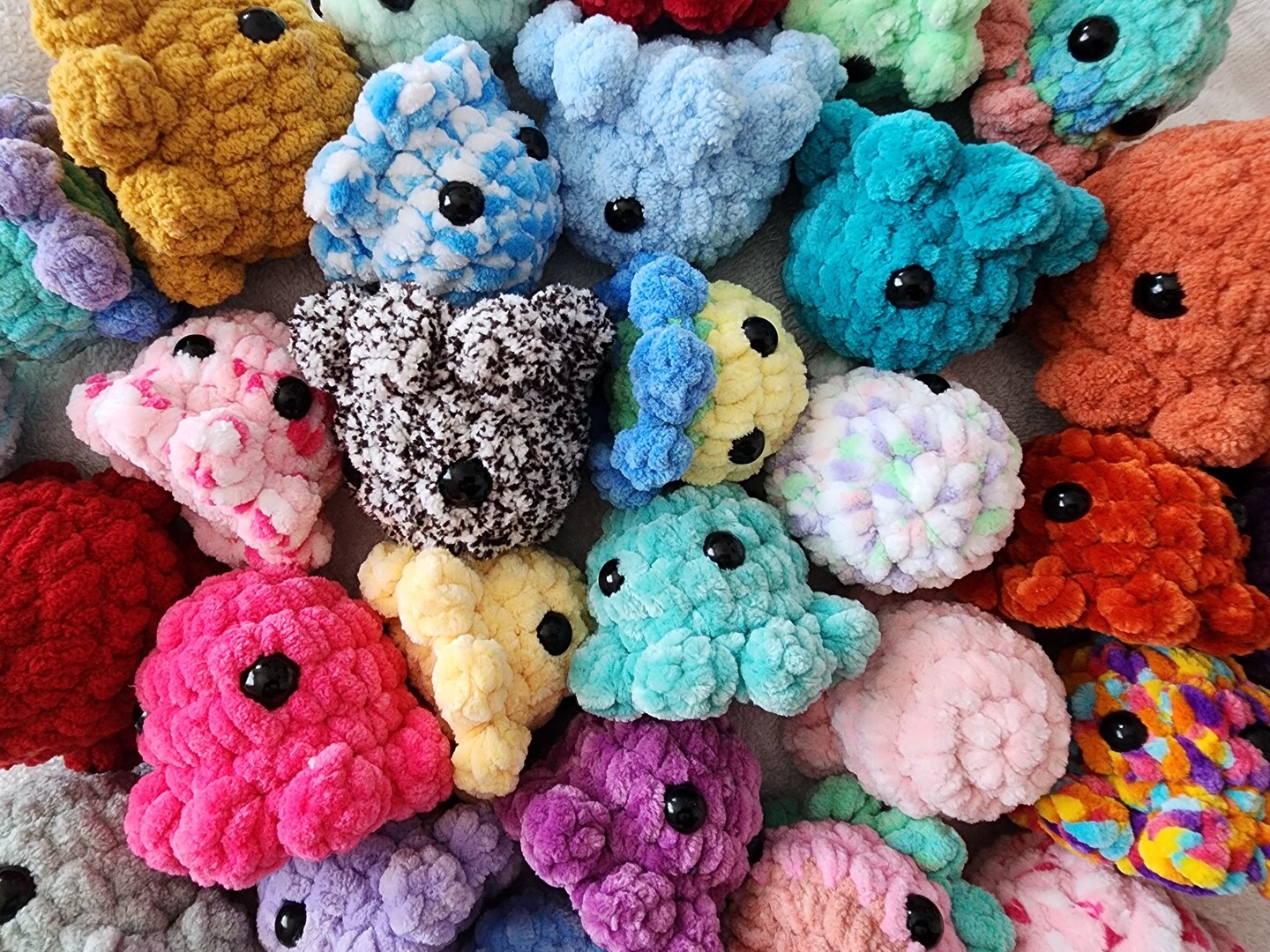 Set of 5 Mystery Baby Octopus Amigurumi Plushie, Cute Octo Plushy, gift ...