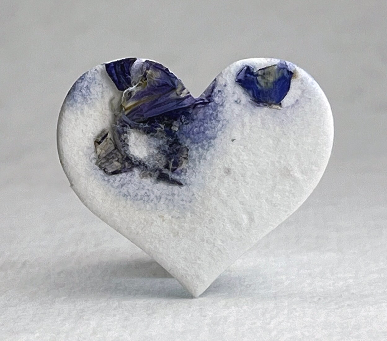 Wildflower Seed Paper Small Hearts - Cotton Paper Embedded with Petals ...