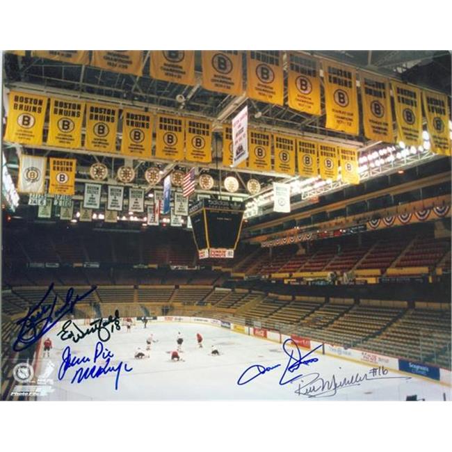 Autograph Warehouse 366709 8 x 10 in. Boston Garden Autographed Photo ...